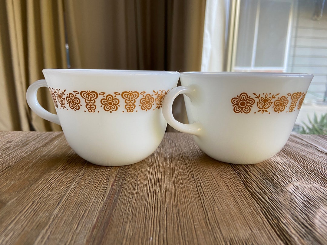 Vintage Pyrex Butterfly Gold Cups (2) - Etsy