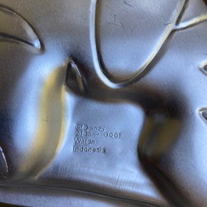 Vintage Tigger Cake Pan Mold - Etsy