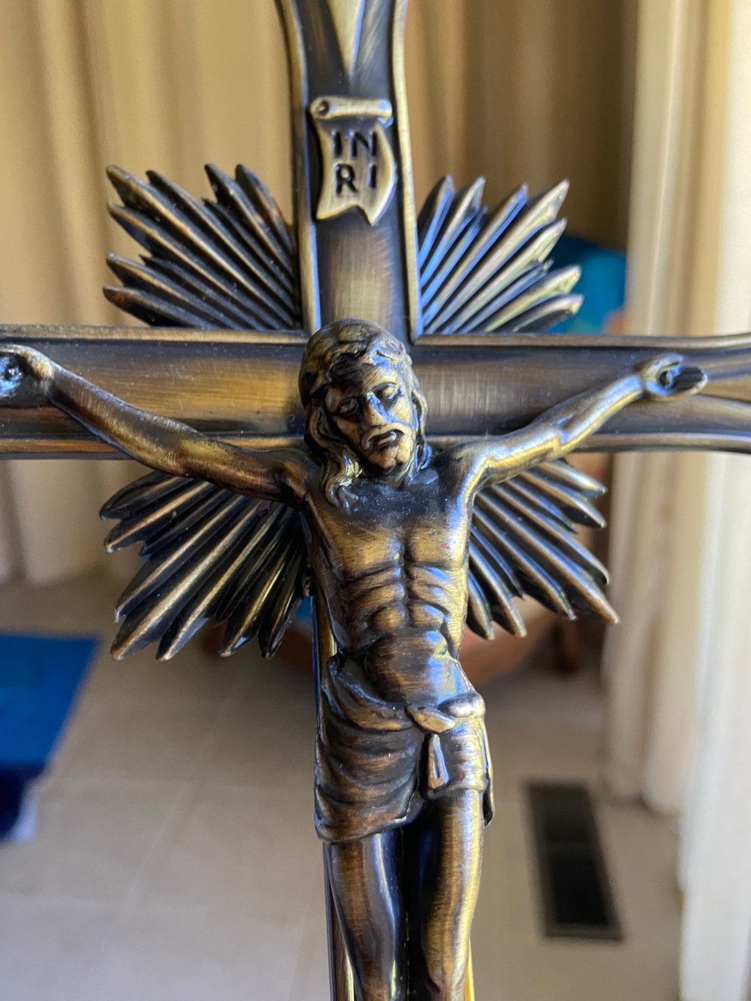 Vintage Metal Crucifix - Etsy
