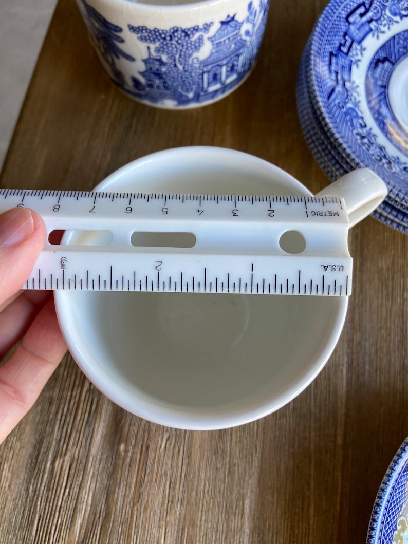 Vintage Churchill Blue Willow Cups and Saucers 12 Pieces - Etsy