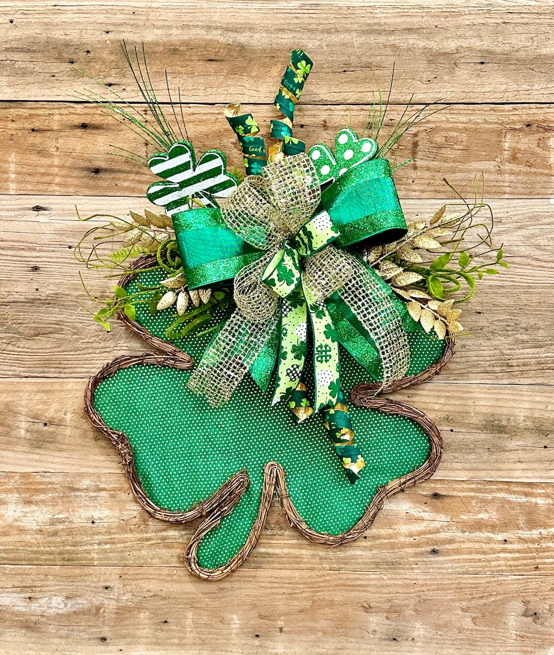 St Patrick's Day Shamrock Door Hanger, Clover Door Hanger, St. Patrick ...