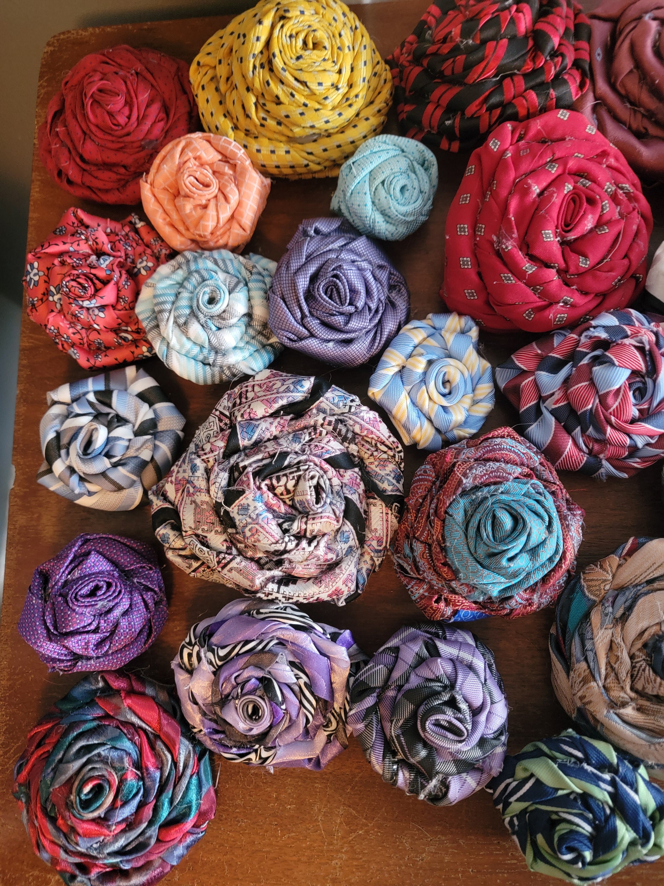 Custom Memorial Tie Flower: Unique Tribute on Pin or Stem - Etsy