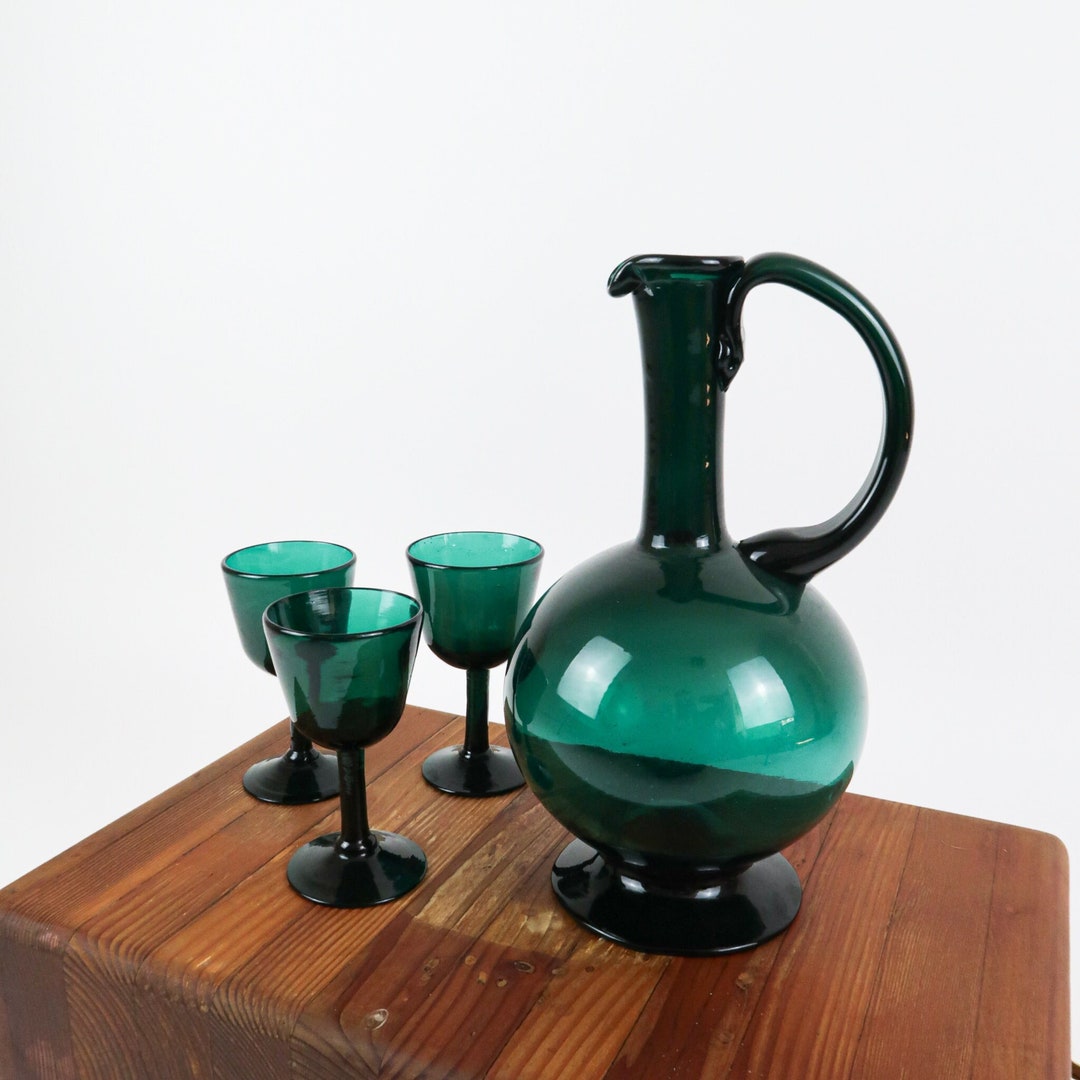 Handblown Dark Green Glass Set, Emerald Green Pitcher and Cups Vintage ...