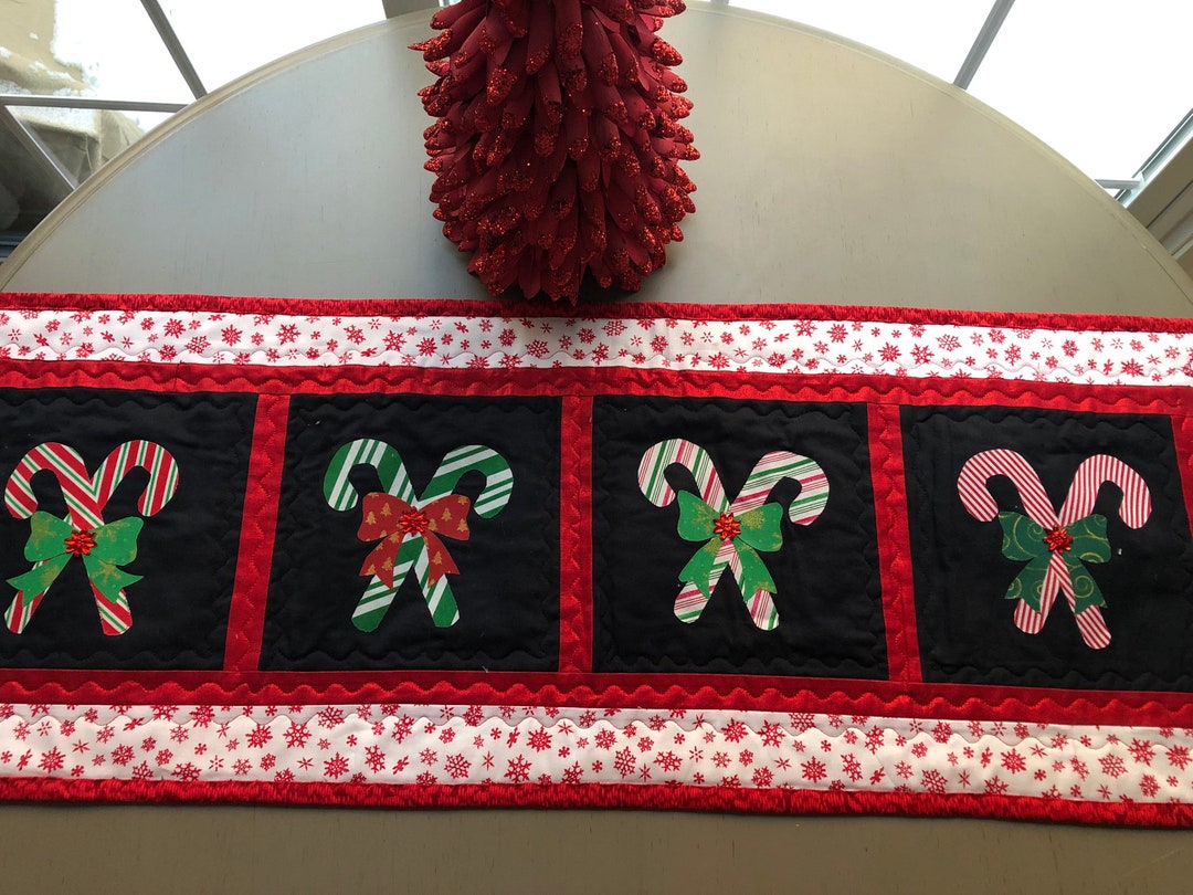Candy Cane Christmas Table Runner Appliqué With Embellishments of Holly ...