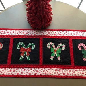 Candy Cane Christmas Table Runner Appliqué With Embellishments of Holly ...