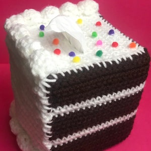Crocheted Cake Tissue Box Cover - Etsy