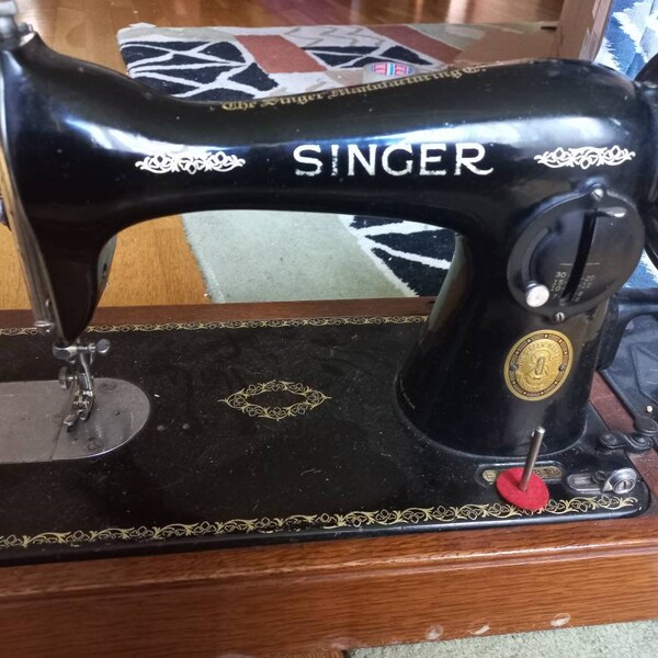 Old Sewing Machine - Etsy