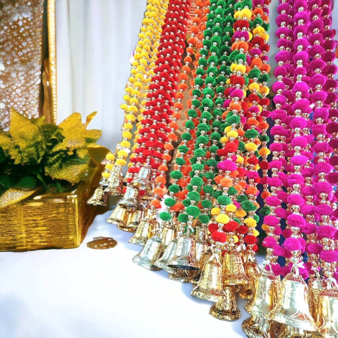 50 Pc FREE SHIPING Pom Pom Wedding Backdrop Decor Bell String,indian ...