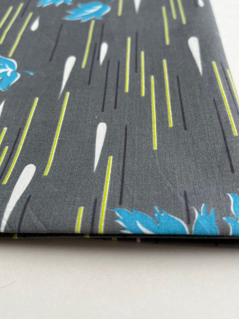 Vintage MCM Fabric / Leaves and Lines / Half or Full Yard 33 - Etsy