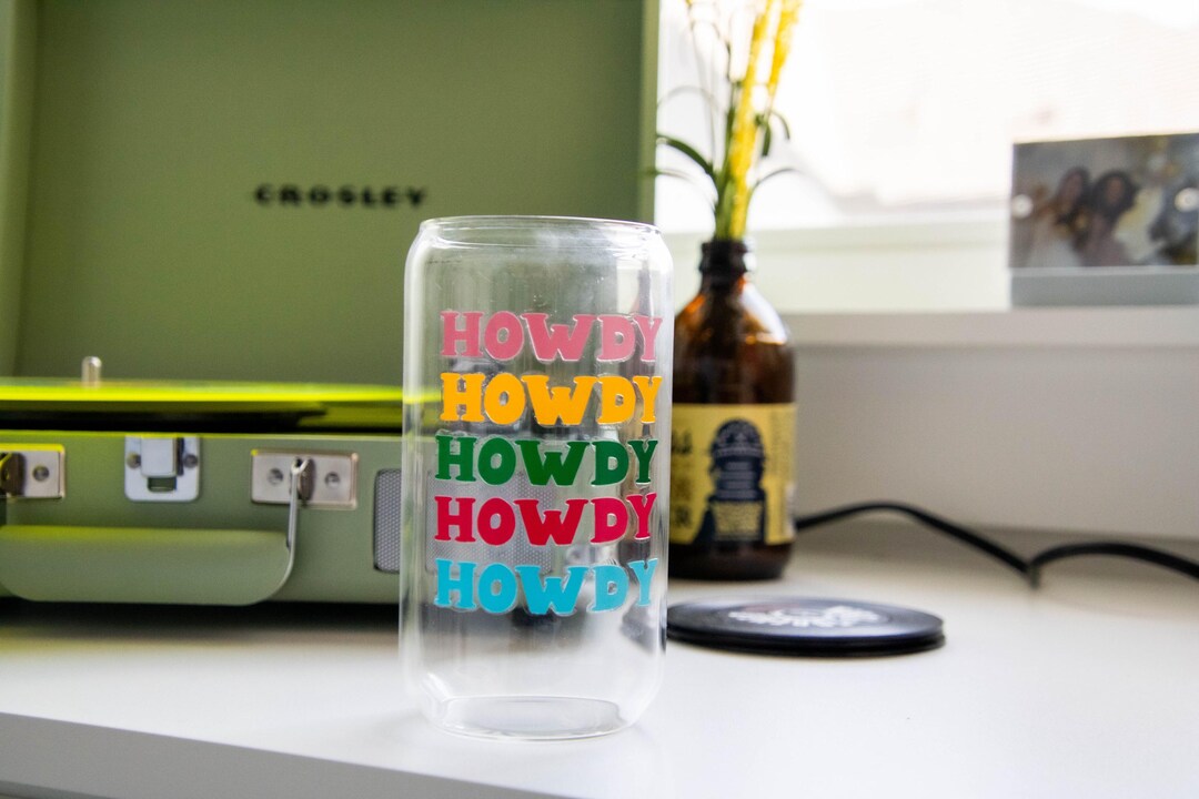 Iced Coffee howdy Glass Cup With Lid and Straw, Colorful Coffee Mug ...
