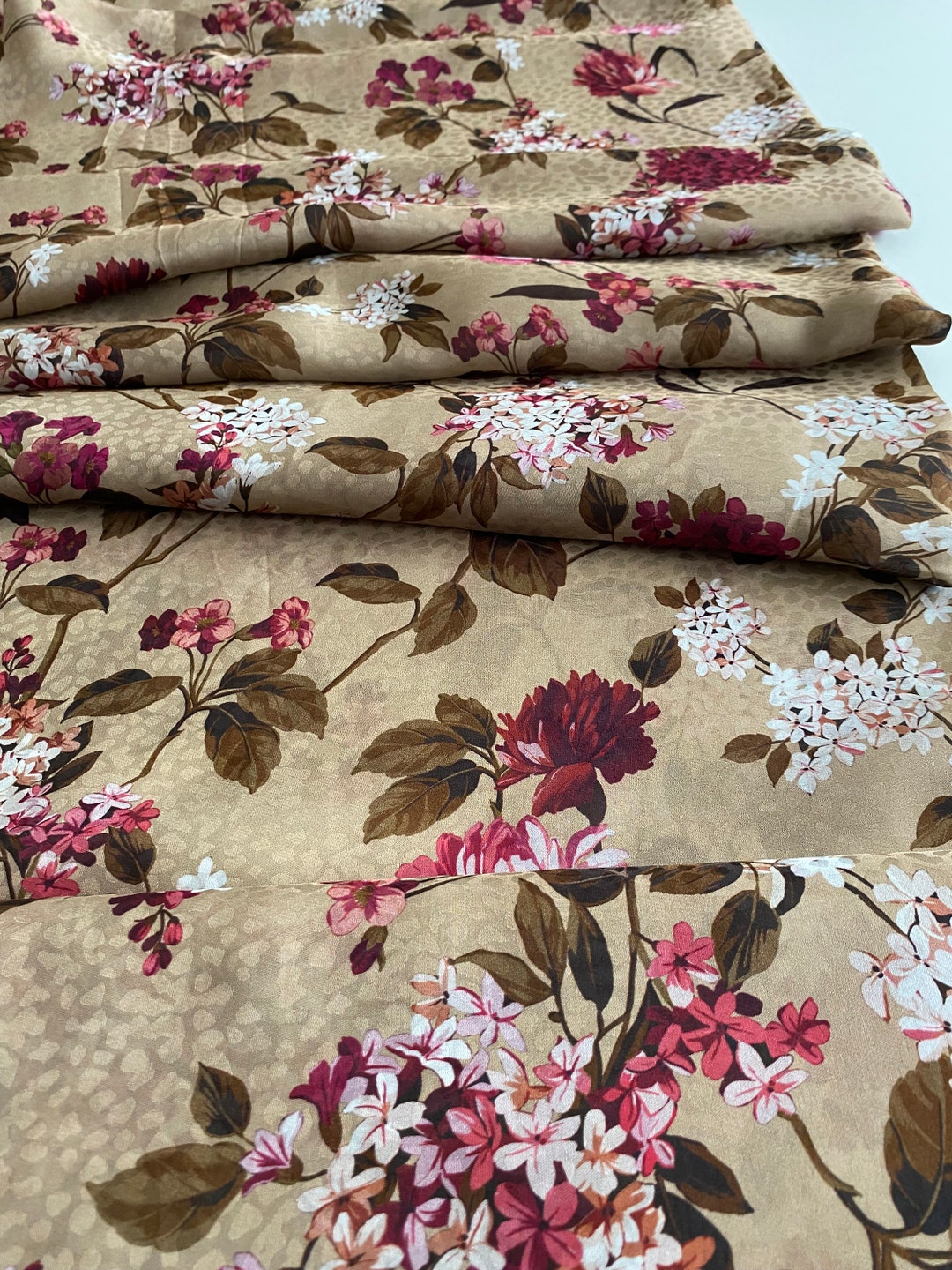 Italian Designer Viscose Fabric, Designer Print, Famous Designer Fabric ...