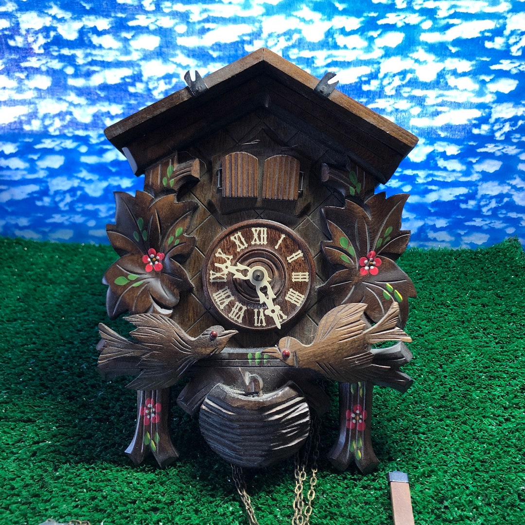 Vintage LADOR Swiss Cuckoo Clock - Etsy
