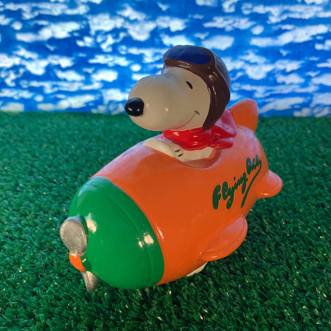 Vintage Snoopy and the Red Baron Coin Bank - Etsy