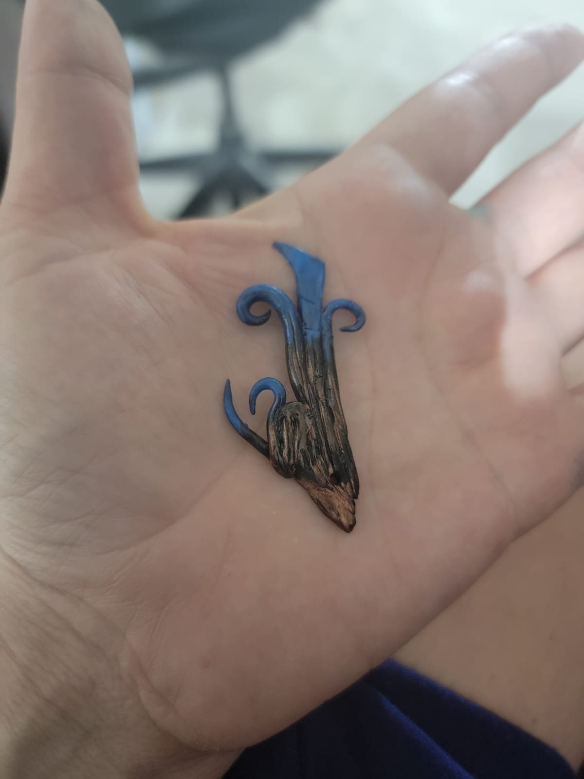 Palia Proudhorned Sernuk Antler Pendant Disco Deer Glambi - Etsy