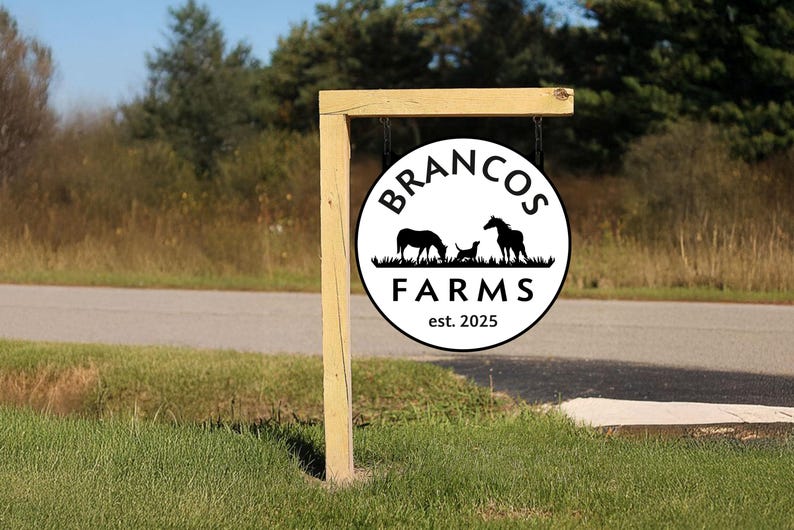 Round Metal Farm Sign – Custom Ranch Entrance Sign With Horse & Animal ...