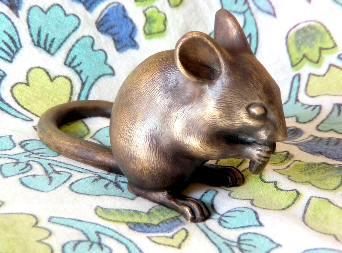 Small Mouse With a Grain Bronze Statuette Miniature Mouse - Etsy
