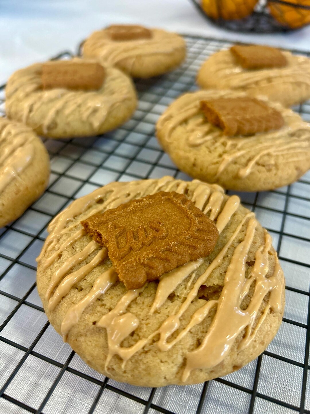 Homemade Artisan Biscoff Stuffed Giant Cookies – Gourmet Cookie Gift ...