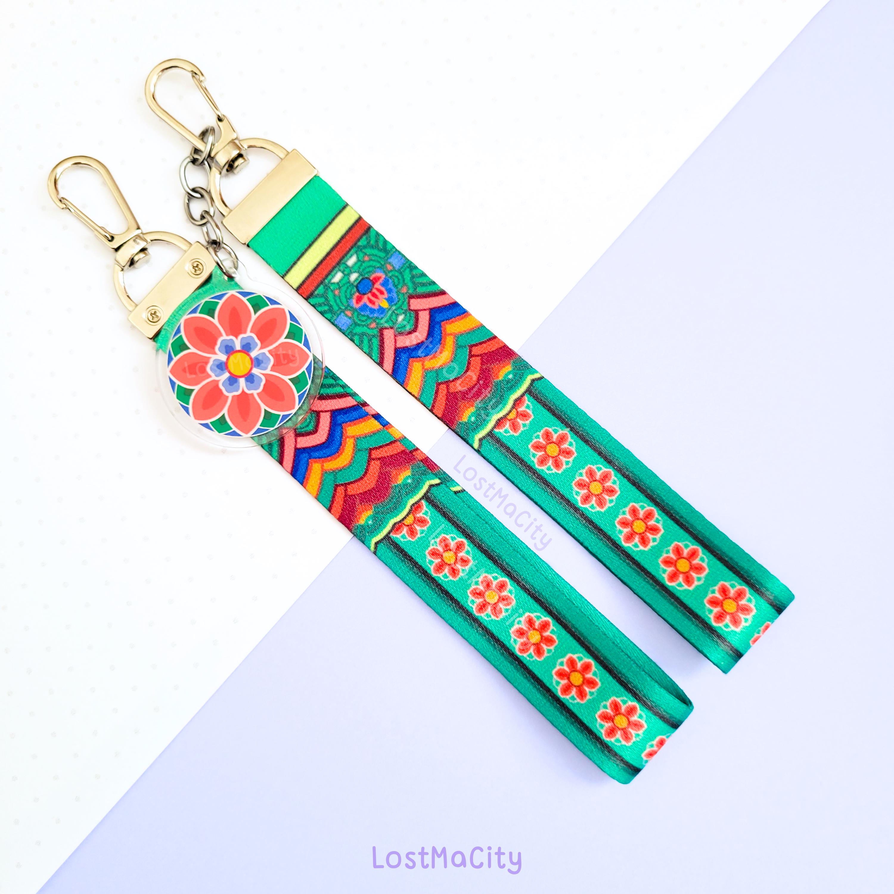 Traditional Korean Pattern Keychain Strap | Korean Palace | Historical ...