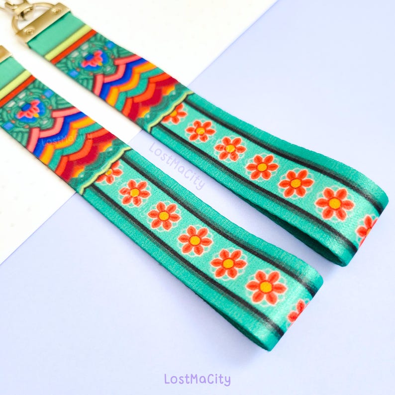 Traditional Korean Pattern Keychain Strap | Korean Palace | Historical ...