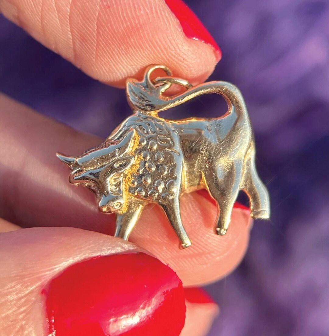 VINTAGE 14k Solid Gold Taurus Charm, Bull Pendant Charm, Vintage Zodiac ...