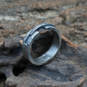 Hinged Ring for Large Knuckles Men's Band Personalized Ring Oxidized ...