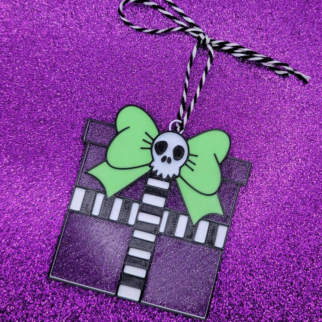 Spooky Christmas Gift Box 3D Printed Creepmas Ornament - Etsy