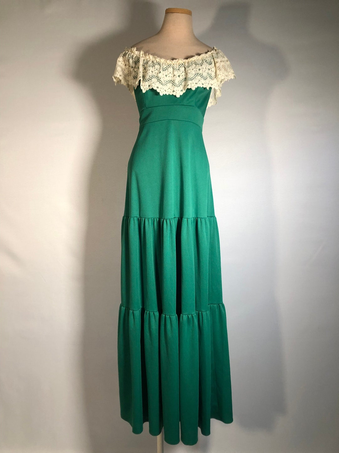 1970s Green Wide Neckline Dress With Lace Collar - Etsy