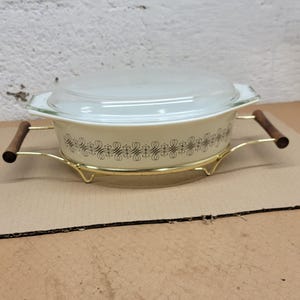 Vintage 1960's Pyrex Empire Scroll filigree Casserole Dish W/ Lid and ...