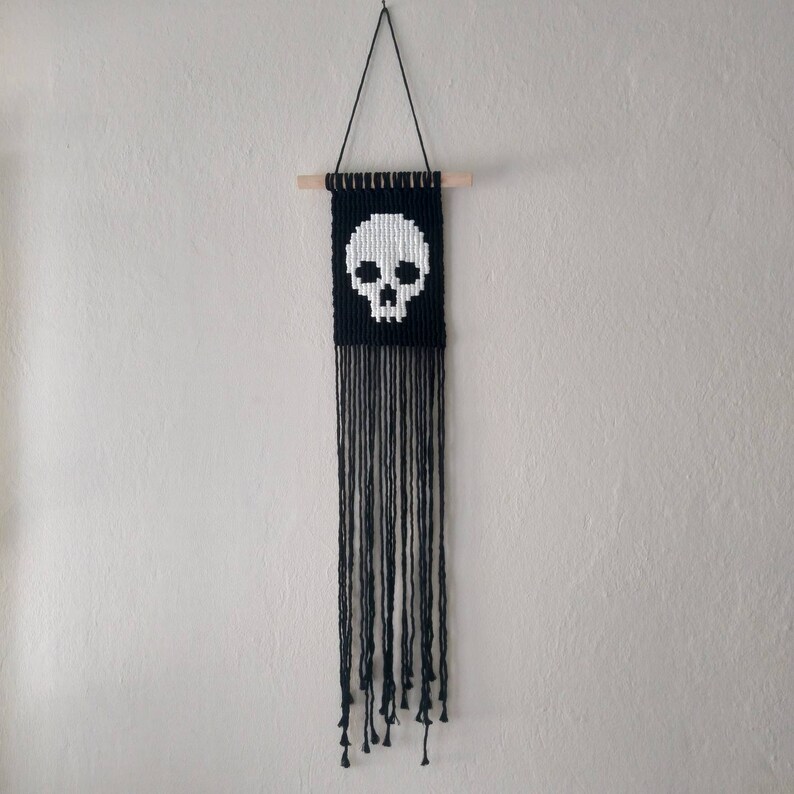 Skull & Fringes Unique Macrame Halloween Accent, Spooky Chic ...