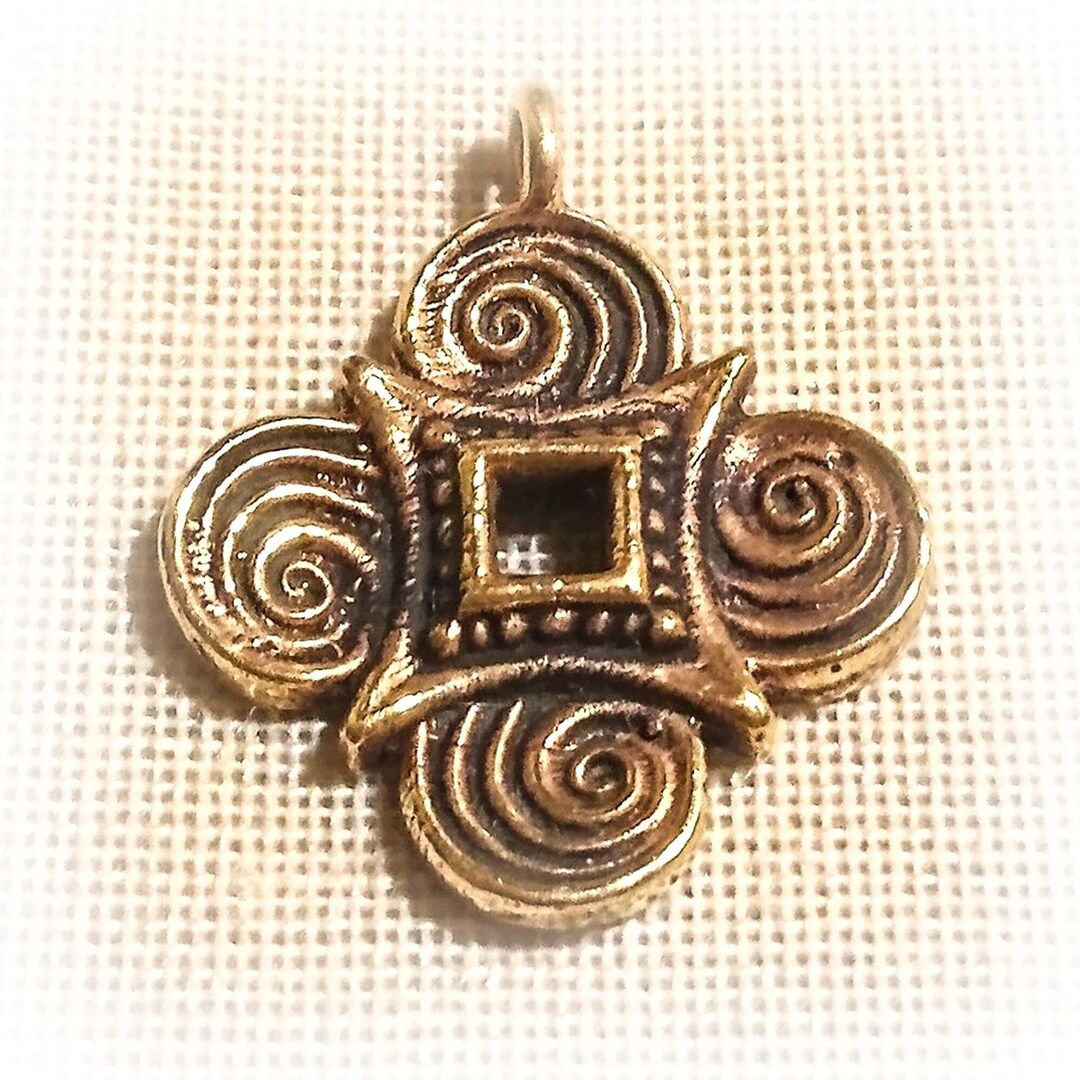 Womens Brass Necklace Pendant,sun Symbol Jewelry,womens Mens Svarga ...