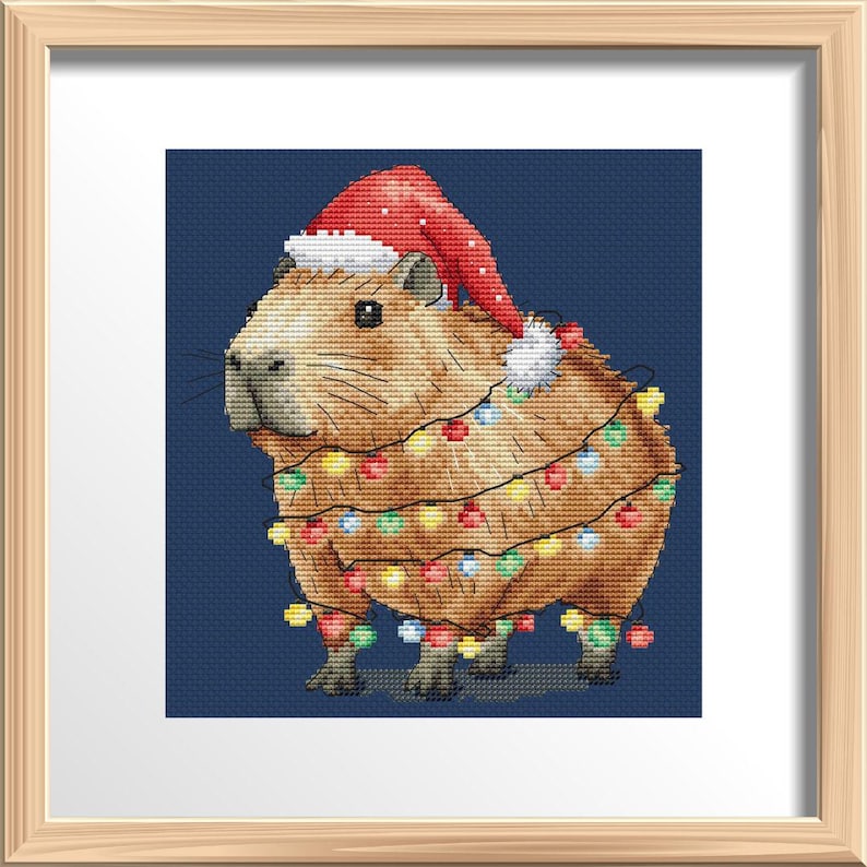 Capybara With Garland Cross Stitch Pattern, Xmas Capybara X-stitch ...