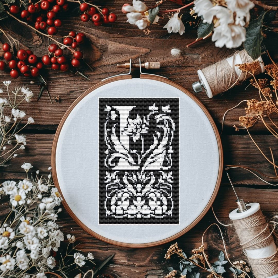 Letter L Monochrome Cross Stitch Pattern, Floral Monogram Font X-stitch ...