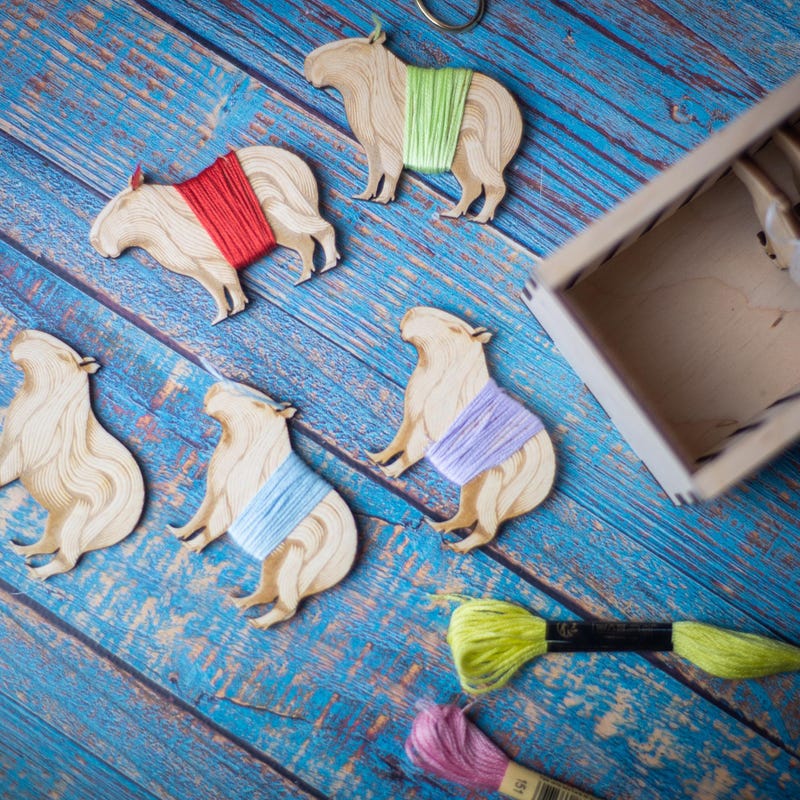 Thread Animals - Etsy