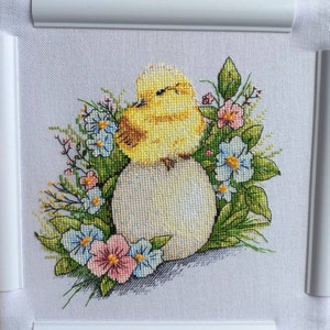 Easter Chick Cross-stitch Pattern, DIY Counted X-stitch Wall Art, Cute Easter Needlepoint Design ...