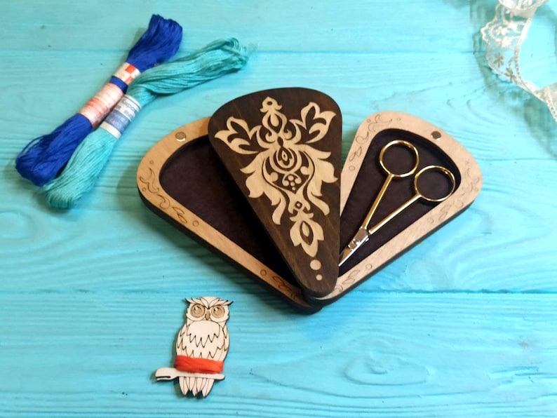 Embroidery scissors case Cross stitch organizer Scissors holder Small ...