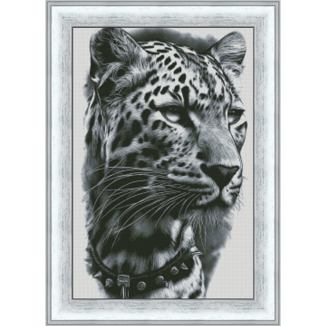 Leopard Cross Stitch Pattern, Wild Cat Portrait Monochrome X-stitch ...