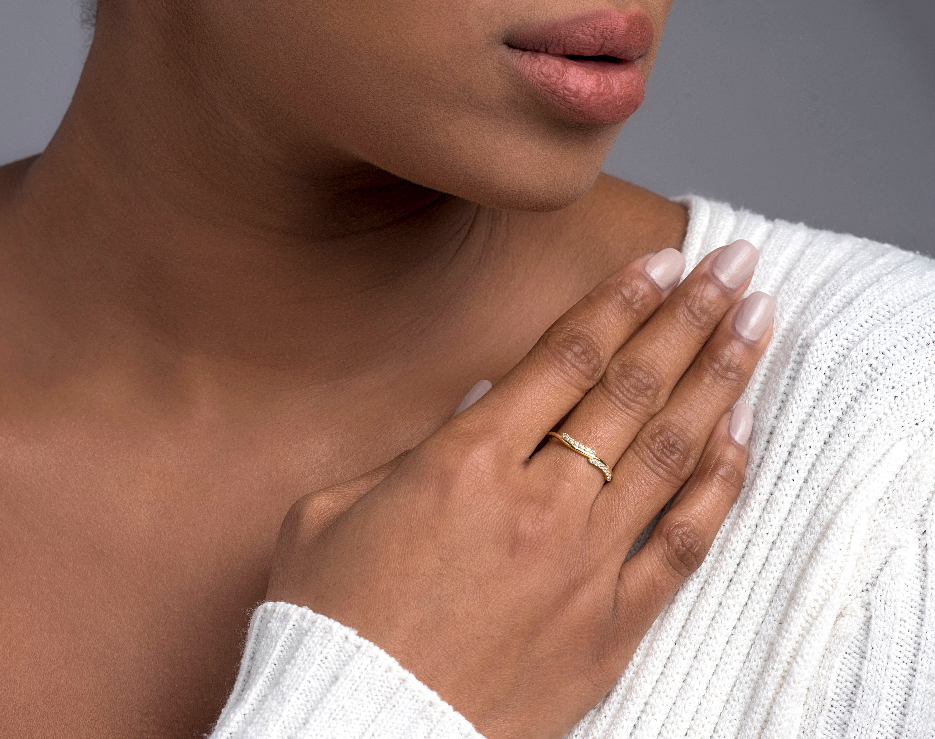 14k Solid Gold Diamond Twisted Ring Minimalist Diamond | Etsy