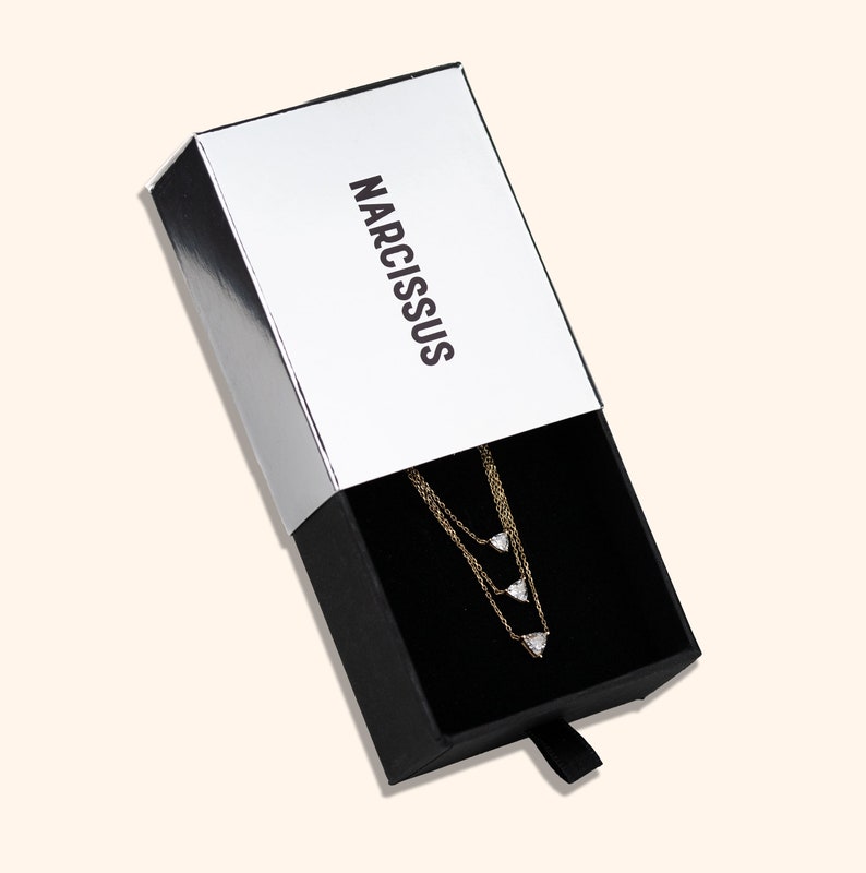 14K Solid Gold Diamond Initial Necklace: Dainty Letter Monogram (EU) - Etsy