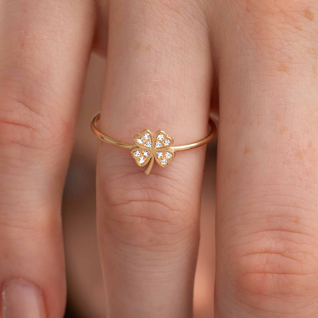 14k Solid Gold Tiny Clover Diamond Ring | Lucky Clover Ring ...