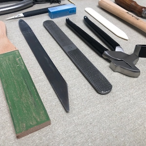 Sneaker Shoemaking Tool Kit, Beginner's Full Tool Set - Etsy