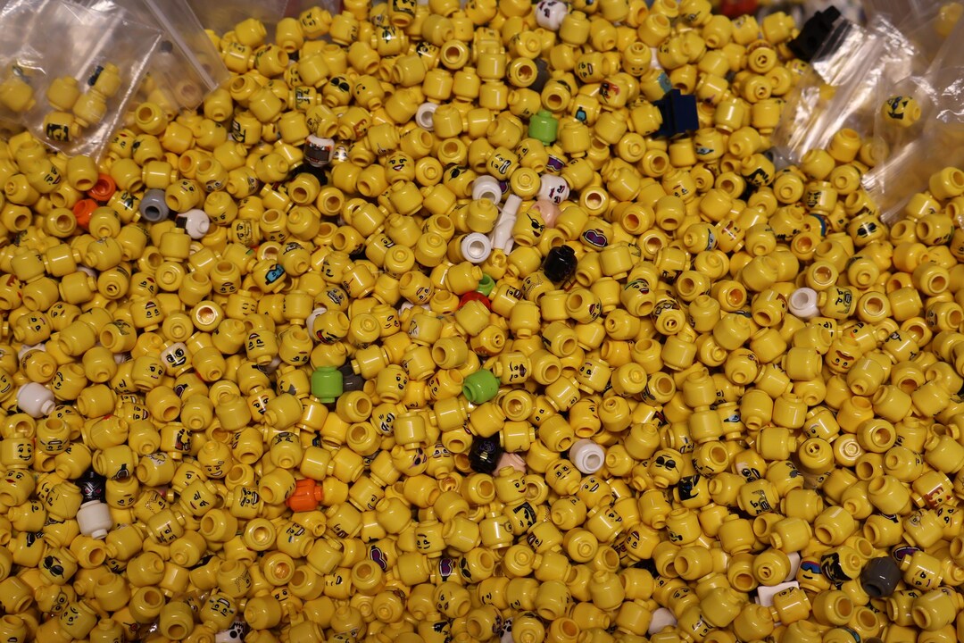 15 Lego Random Heads New Lego Parts Authentic City Town - Etsy