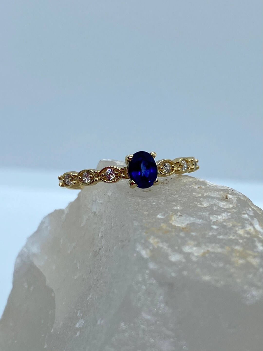 Sapphire Gold Ring - Natural Sapphire Gemstone Gold Ring - Dainty Gold ...