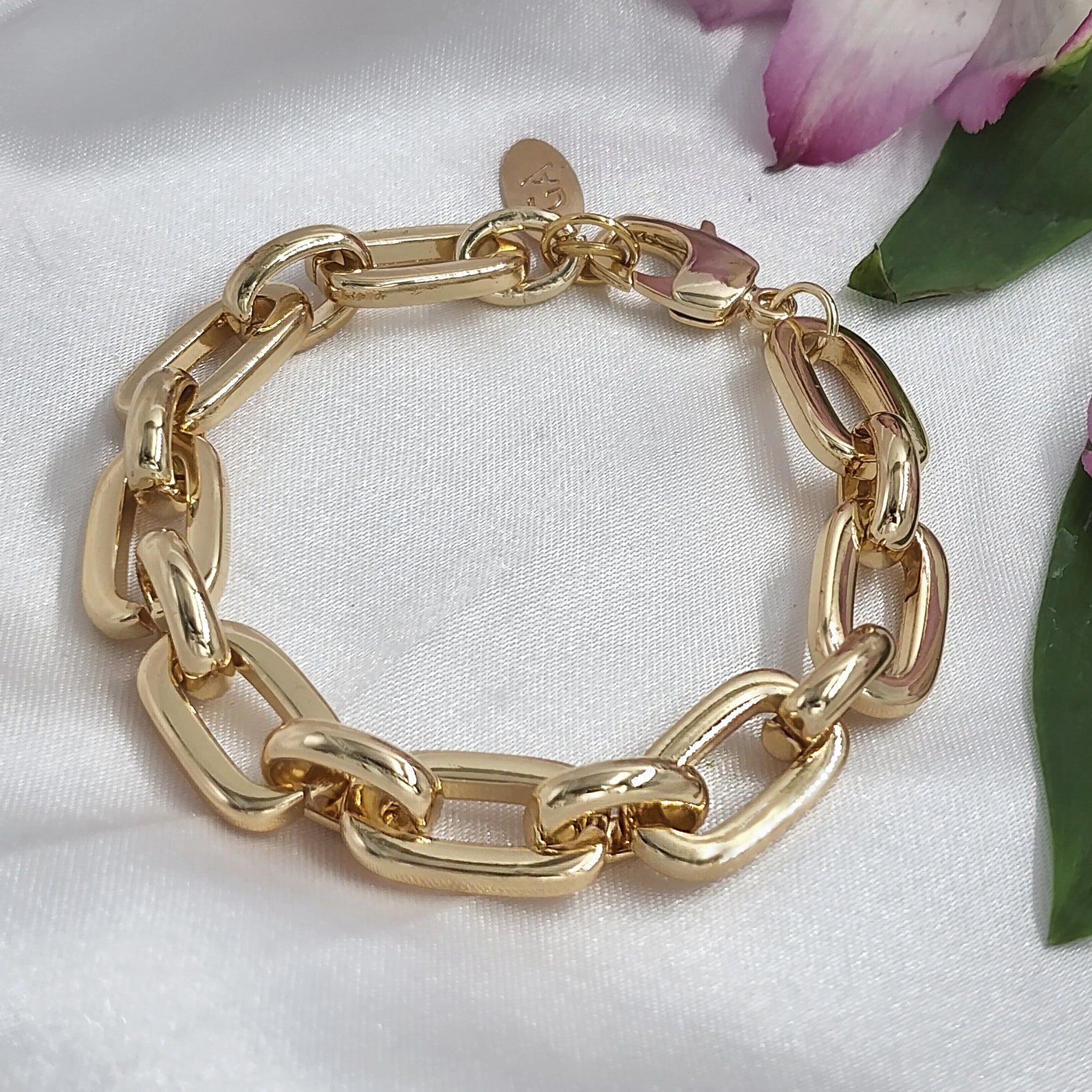 Gold Chunky Bracelet Chunky Gold Bracelet Thick Oval Links - Etsy