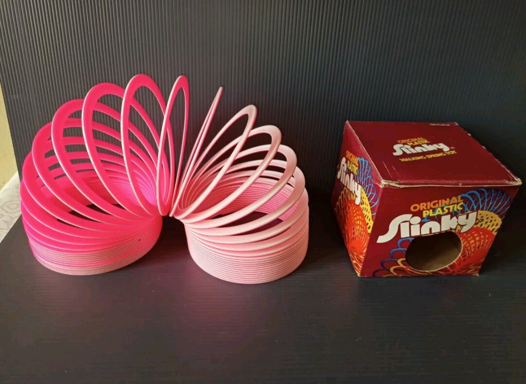 Original Vintage Plastic Slinky Spring, Made in the USA, Original From ...
