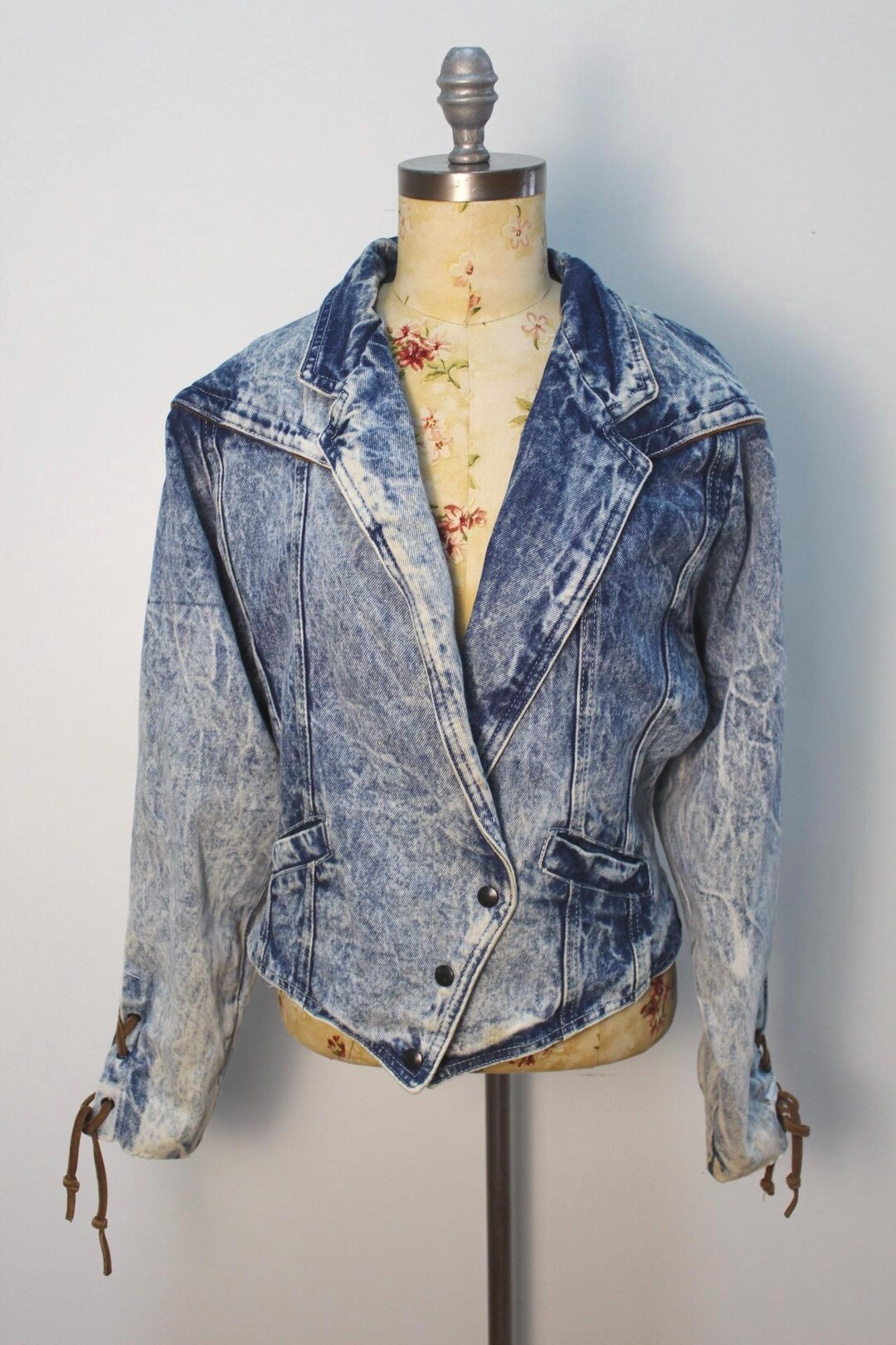 Vintage 1980s Stonewash Denim Jean Jacket - Size Medium - Etsy