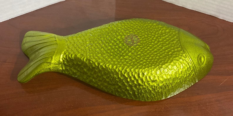 Vintage Beautiful Metallic Green Glass 10 Fish Dish Bowl Home - Etsy