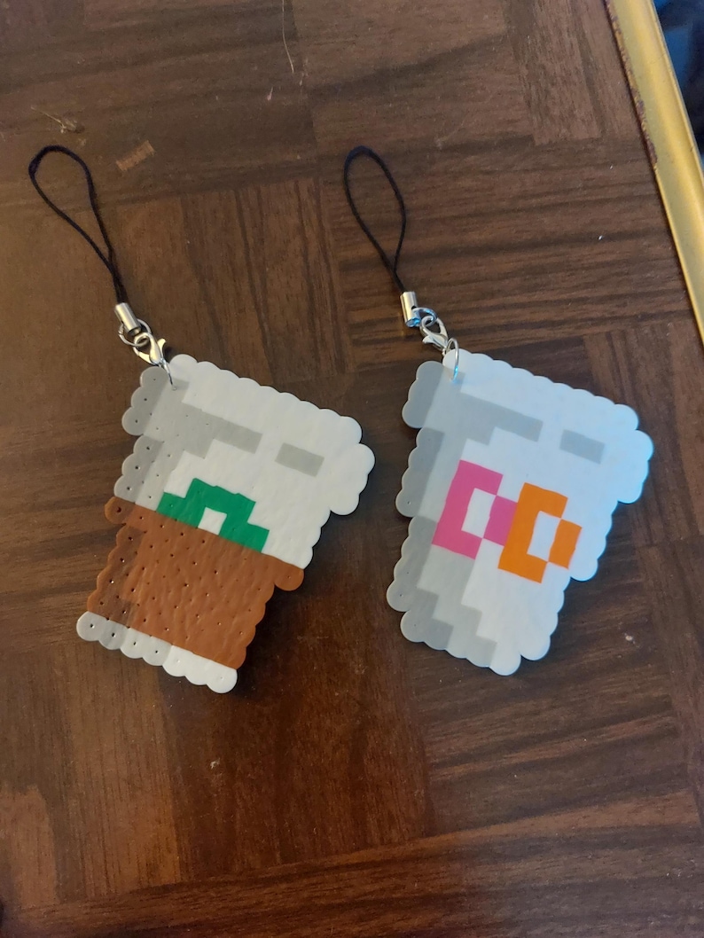 Mini Starbucks and Dunkin Coffee Perler Bead Keychains - Etsy