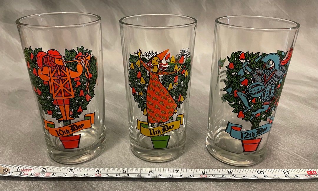 Vintage 12 Days of Christmas Glass Cups 10 11 12 - Etsy