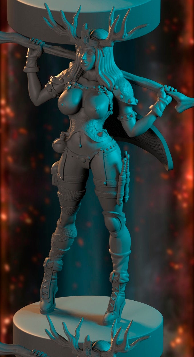 Berta Female Fantasy Miniature Pin up Miniature 3d Resin Printed Model 35mm / 75mm by the Clover ...