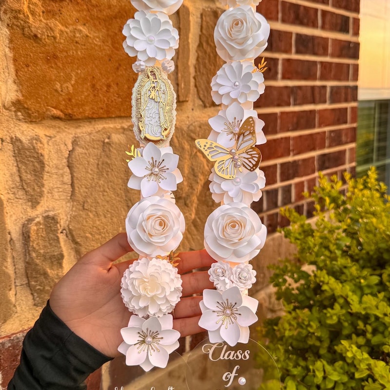 2026 Grad Lei Flower - Etsy